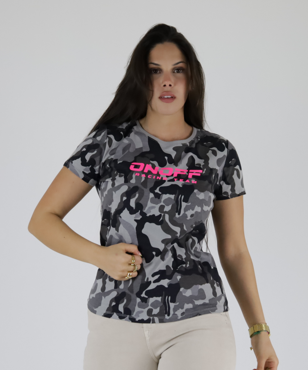 T-Shirt camuflada para mulher - Destaque-se com estilo | ONOFF – ONOFF RACING